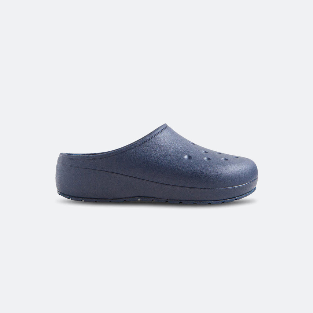 Crocs Quiet Clog - Dark Night – TheBetterGeneration